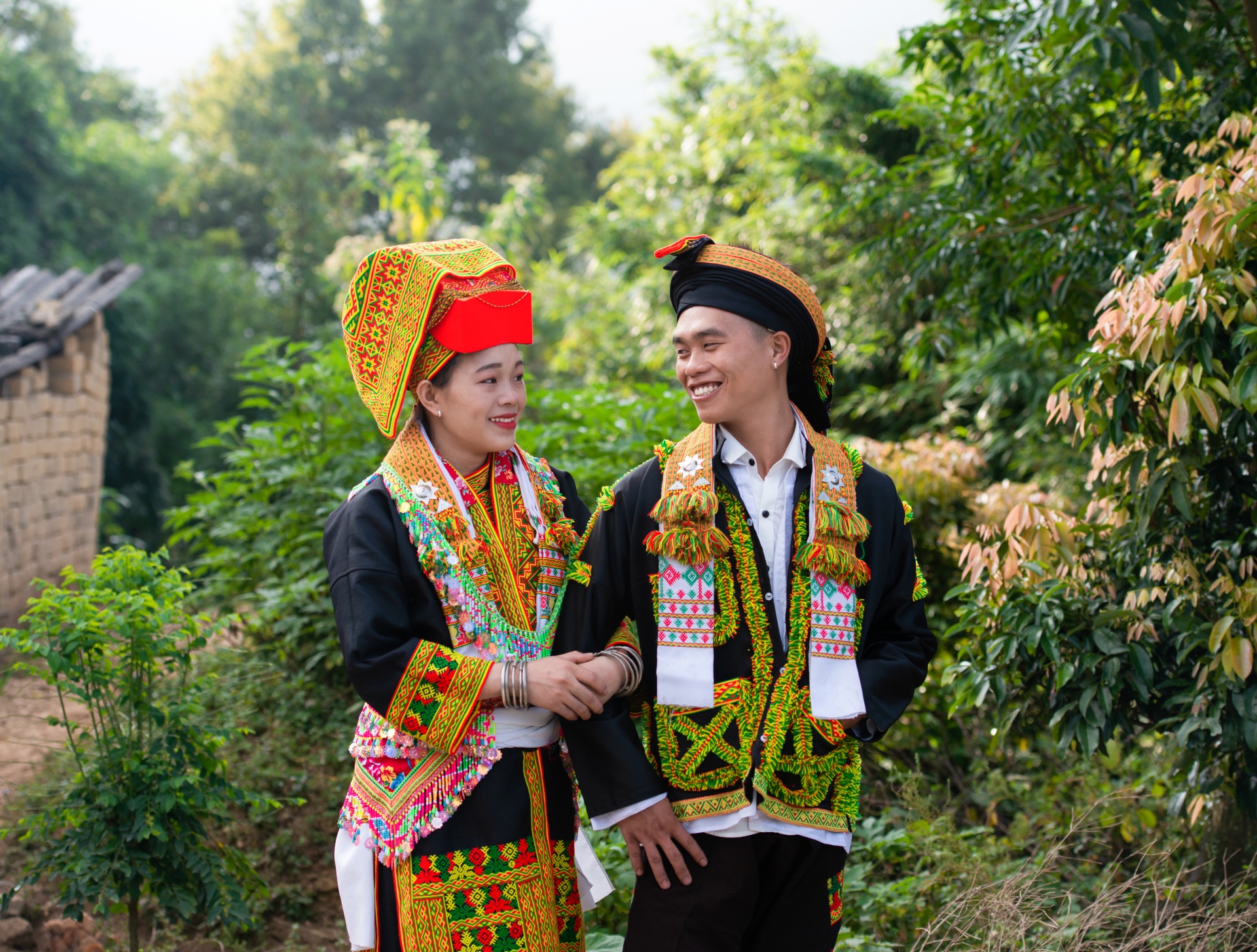Cuộc sống nhiều sắc màu của người Dao ở xứ sở mây mù